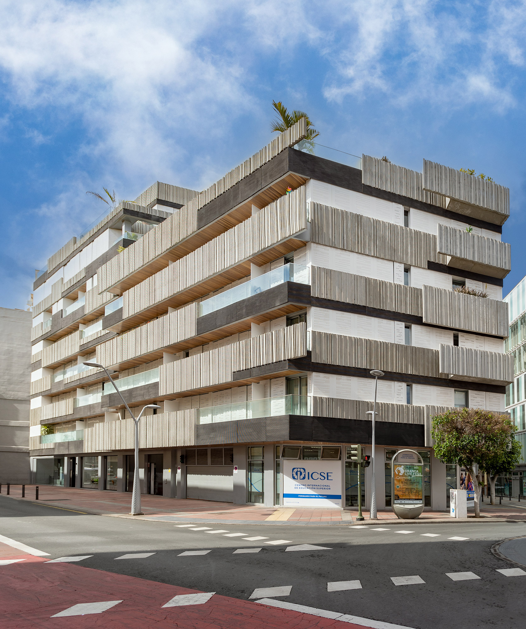 Building Stratus - Ventanas Tvitec